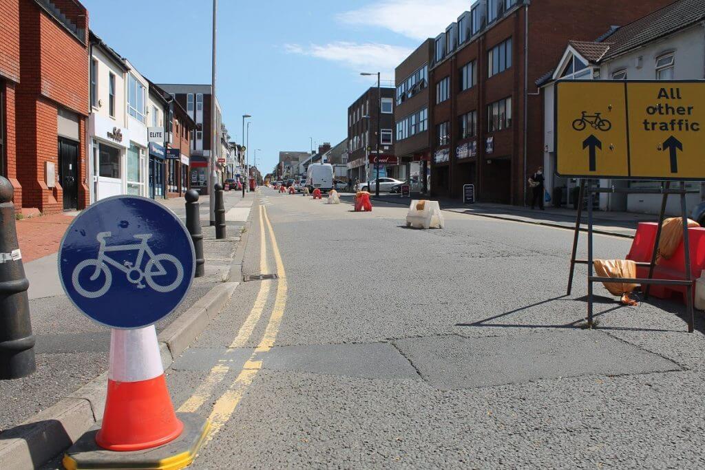 New trial cycle lanes in the town centre | Swindon Travel Choices
